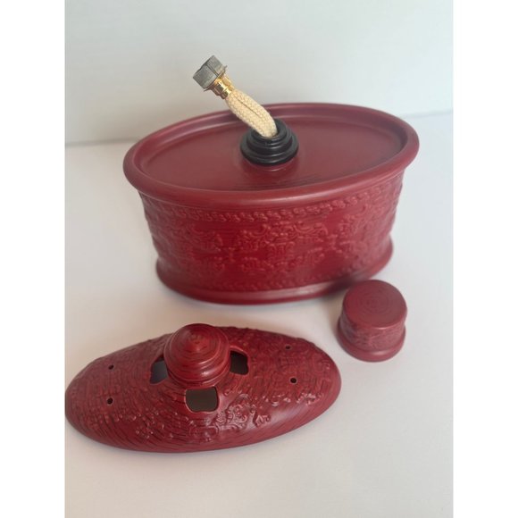 Green Leaf | Accents | Red Cased Fragrance Diffuser Chinese Design Art ...